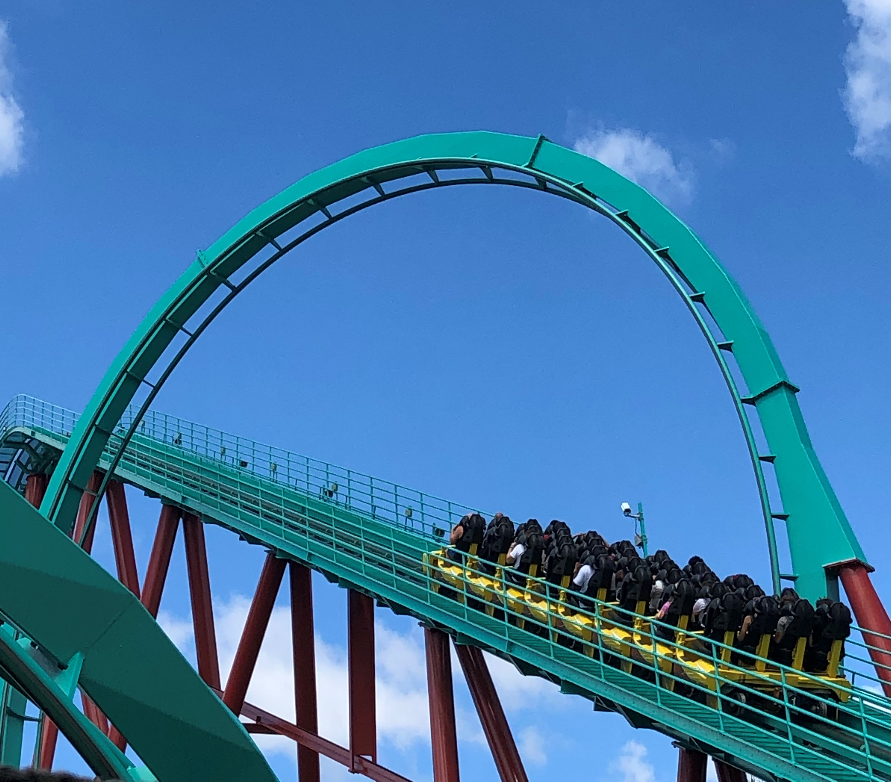 REVIEW: Kumba – B&M Sitting Coaster at Busch Gardens Tampa – December ...